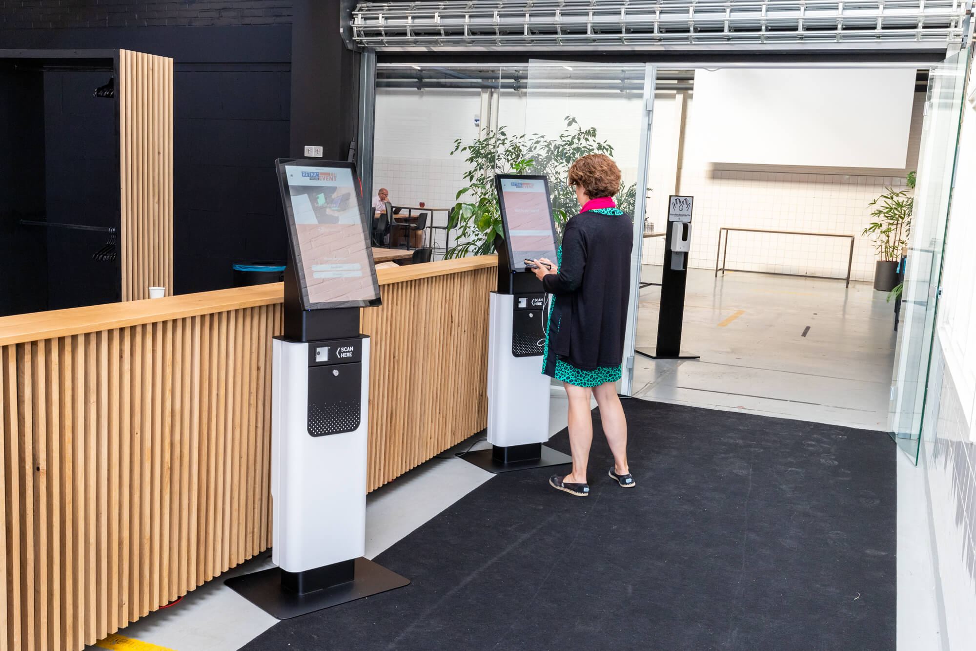 Improve business efficiency with self-service kiosks